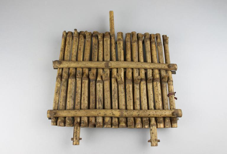 Suyod (Model of harrow) | Mapping Philippine Material Culture