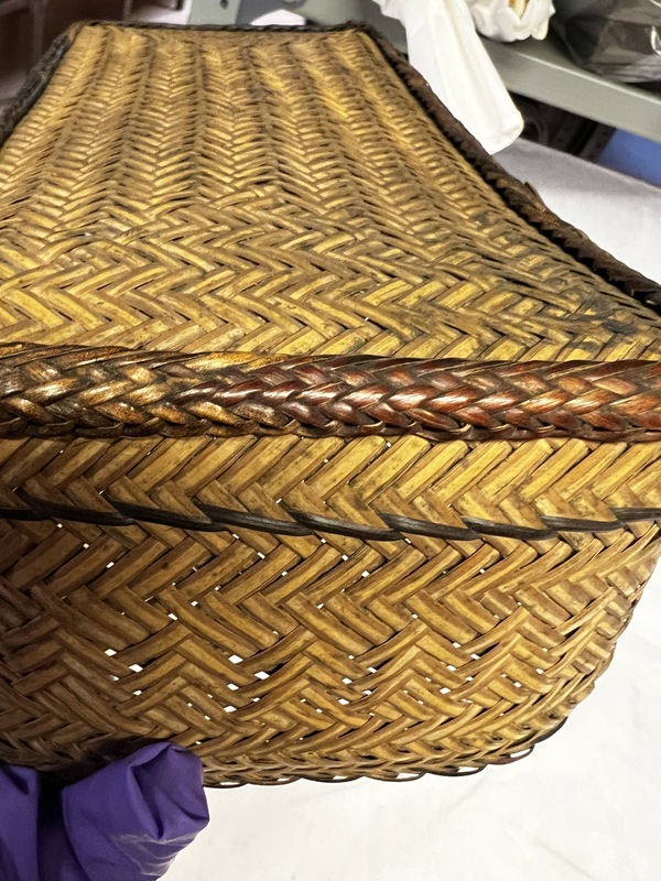 Tampipi (Bamboo Nito Basket with Lid) | Mapping Philippine Material Culture